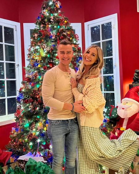 Joey Lawrence marries Fiancee Samantha Cope - Follow Wedding details Here!
