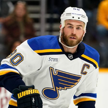 Dayna Douros Biography - Parents, Greek, Brother, Relationship, Husband ...