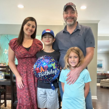 Exploring Jenny Gill’s Artistic Journey and Growing Music Career