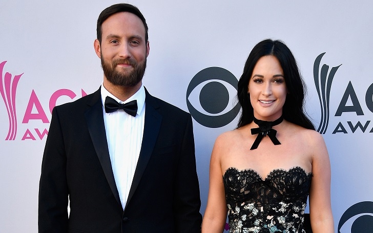 Kacey Musgraves And Ruston Kelly are finally Married; Know the Details here