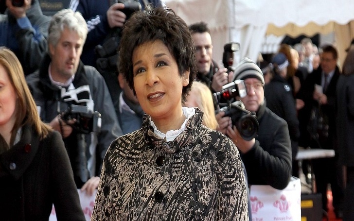 Moira Stuart, still not Married and is focused on a Career: See her ...