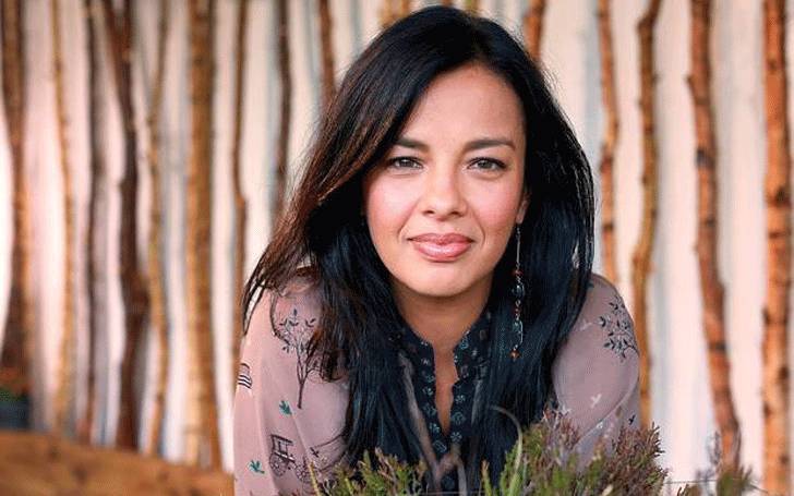 Television presenter Liz Bonnin marital status. Has she any Children?