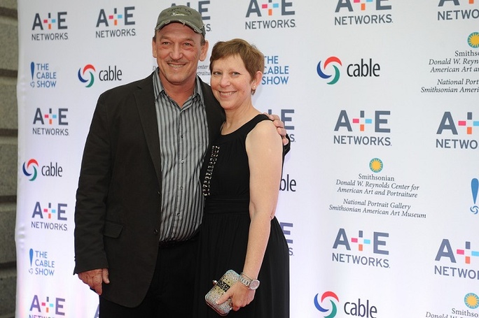 "Swamp People" host Troy Landry: Know about his Wife, Family, Children ...