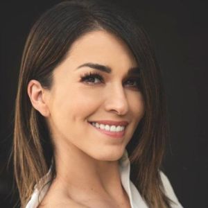 Laura Gurrola's Instagram, Twitter & Facebook on IDCrawl